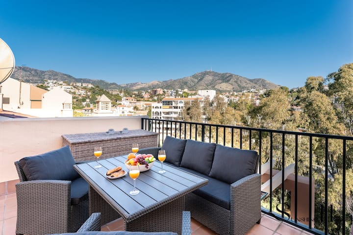 Mountain Views, Pool & Rooftop: Cozy 2br For 6 - Mijas