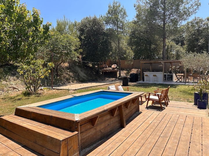 Logement De Charme Piscine & Jardin - Vue Luberon - Étang de la Bonde
