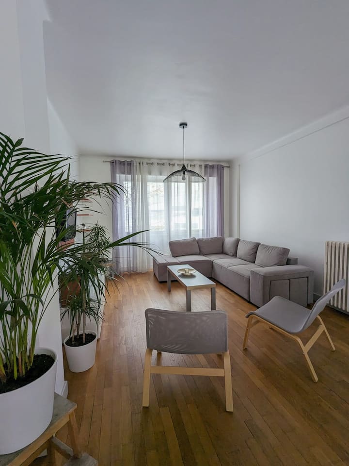 Le Dijon'art, Parking Privé, Spacieux, 2 Chambres - Dijon