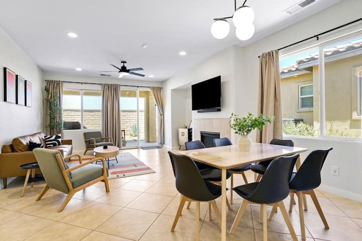 Resort Living | Modern Home + Casita & Backyard - Indio, CA