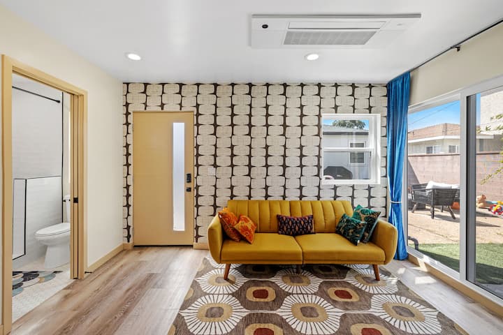 Mid-century 1-bed By Lax + Beach - Hawthorne, CA