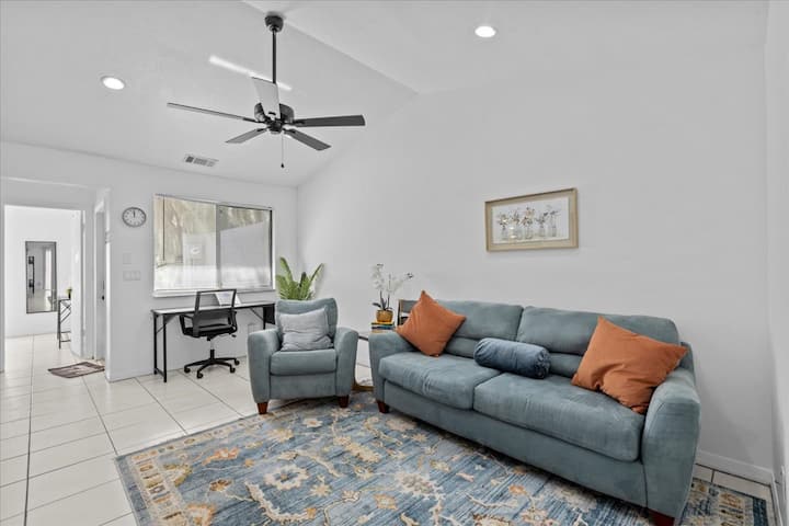 Family&pet-friendly Home W Yard - Paynes Prairie Preserve State Park, Micanopy