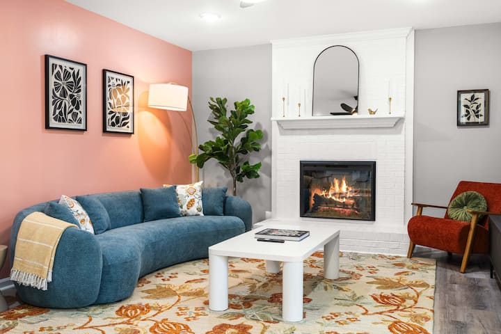 5bd Raleigh Delight | Bbq, Billiards & Backyard - Raleigh, NC