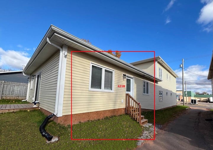 New Guesthouse In Charlottetown - Charlottetown