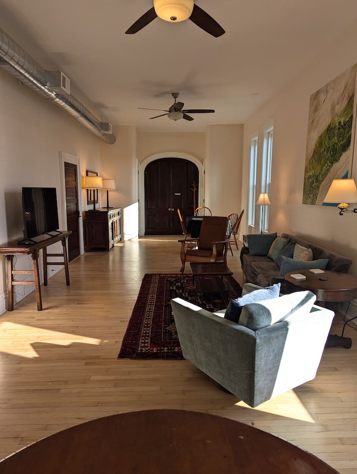 2 Min To Rpi | Modern Space + Fast Wifi - Troy, NY