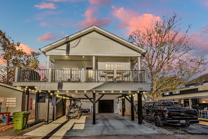 Ocean Lakes New Build | Golf Cart, Pool & Beach - Surfside Beach, SC