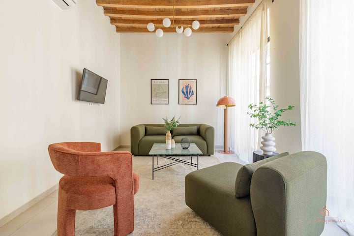 The Downtown Apartment By Living4malaga - Málaga