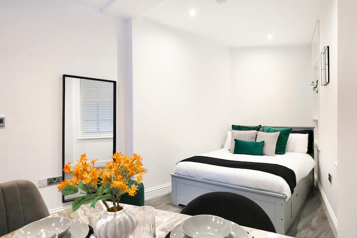 Modern Studio*central Brighton*bright&cozy - Brighton