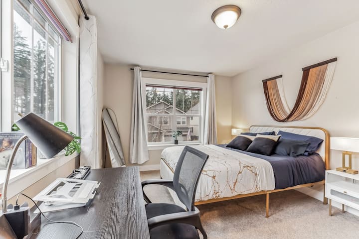 Wfh-pet Friendly+ Outdoor Dining W/bbq + Streaming - Beaverton, OR