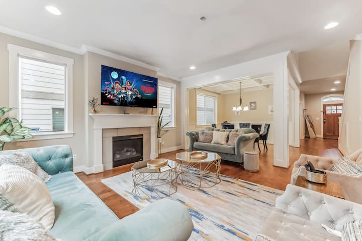 5br-pet Friendly+ Outdoor Dining W/bbq + Streaming - Hillsboro, OR