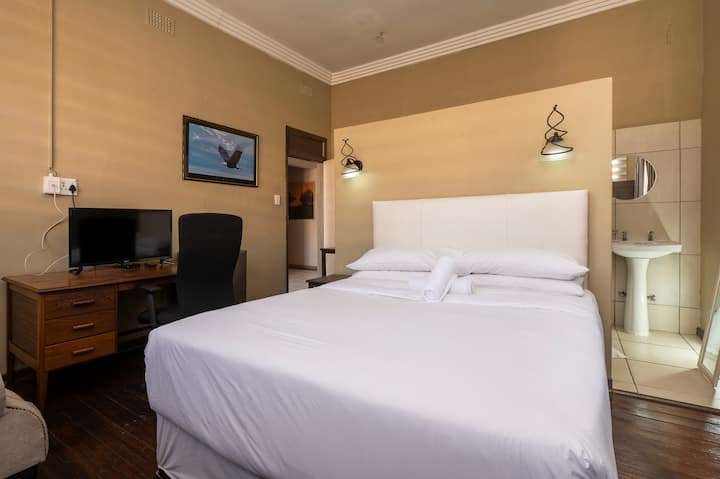 Room7 - Delmas