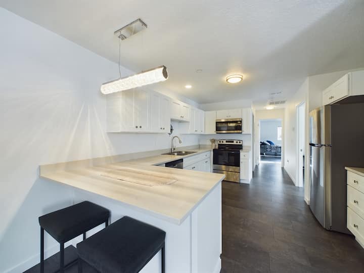 Stunning Condo Covered Porch, Great Location! #1 - Kellogg, ID