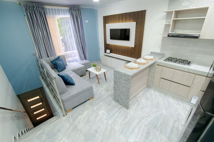 Apto Central Con 2 Hab Y 1 Baño. Con Aire - Barranquilla