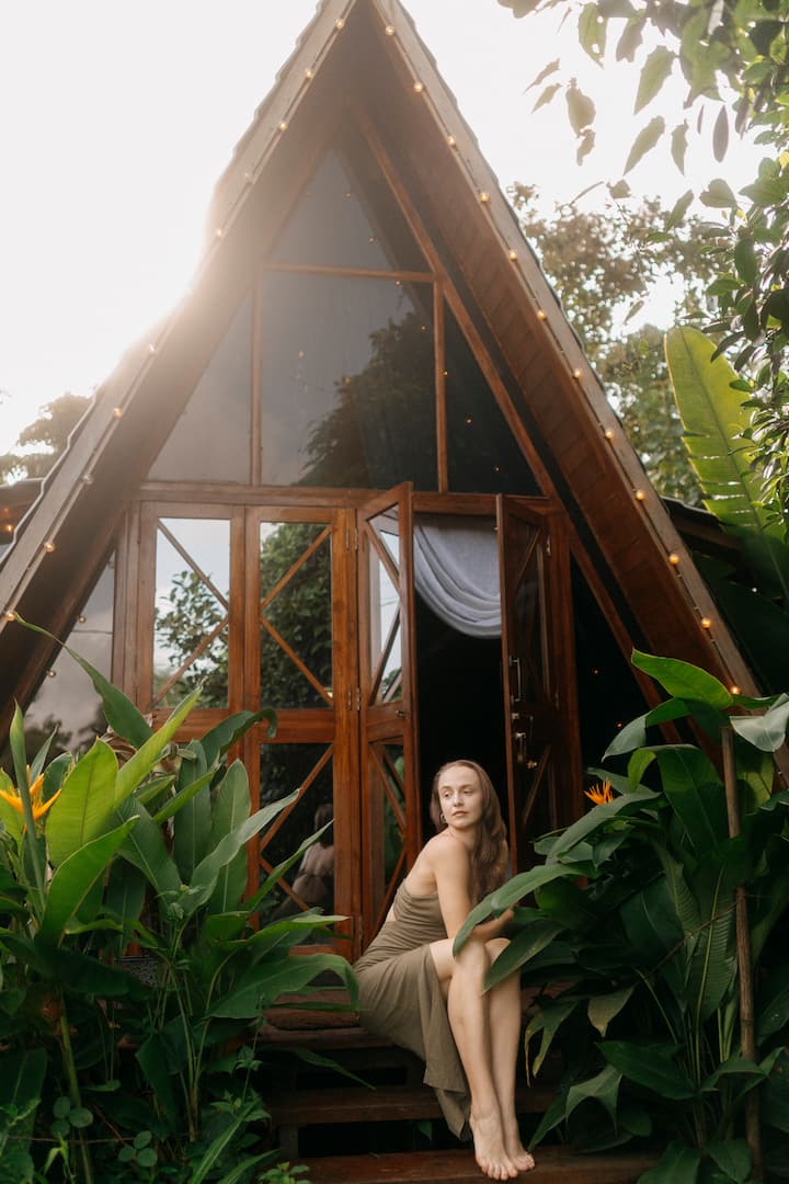 Luxury A-frame Villa :Utpala| Romantic Hammock|goa - Goa