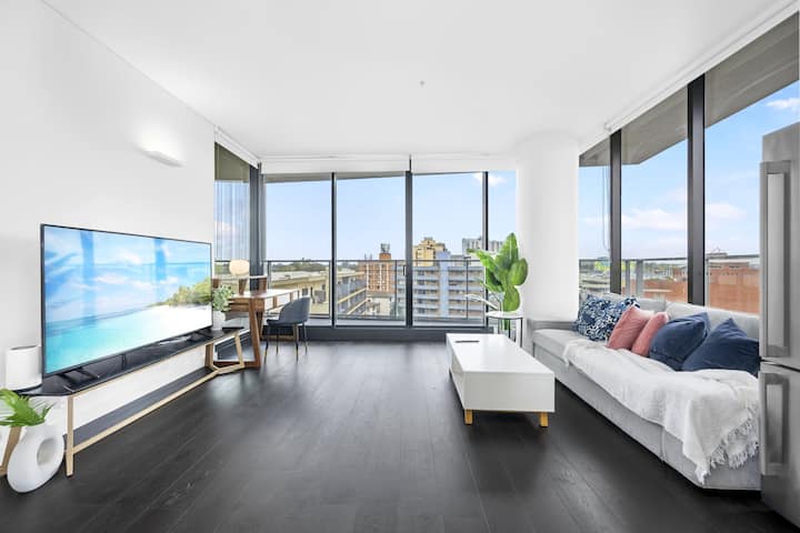 Super Convenient Two Bed Parramatta - Auburn