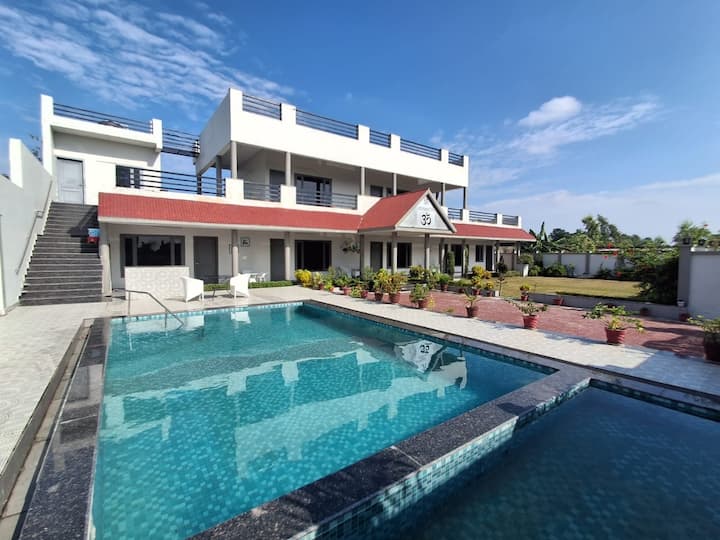 Ishu Vij Farmhouse - Jim Corbett National Park