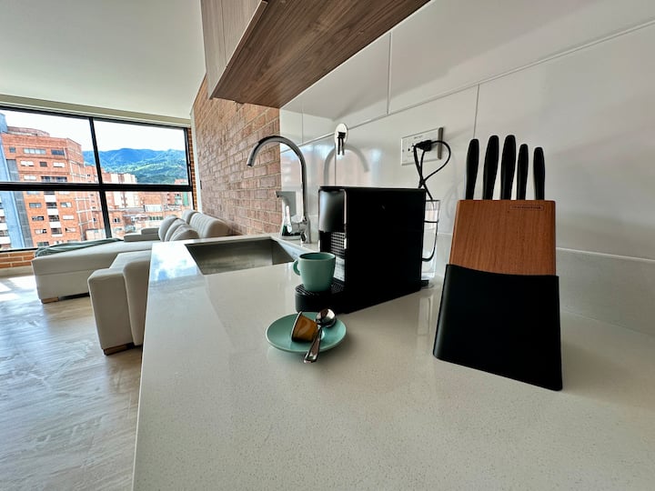 Loft Moderno En Laureles Vista + Ac + Wifi - Medellín