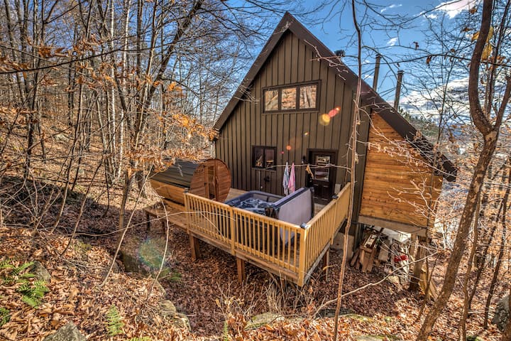 Luxury Cliffside Chalet W/ Spa & Sauna By Ski Hill - Mont-Tremblant