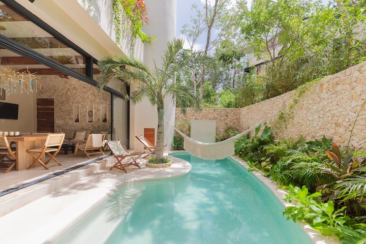 Stylish 3br In Tulum | Gated Villa W/ Pool - Tulum