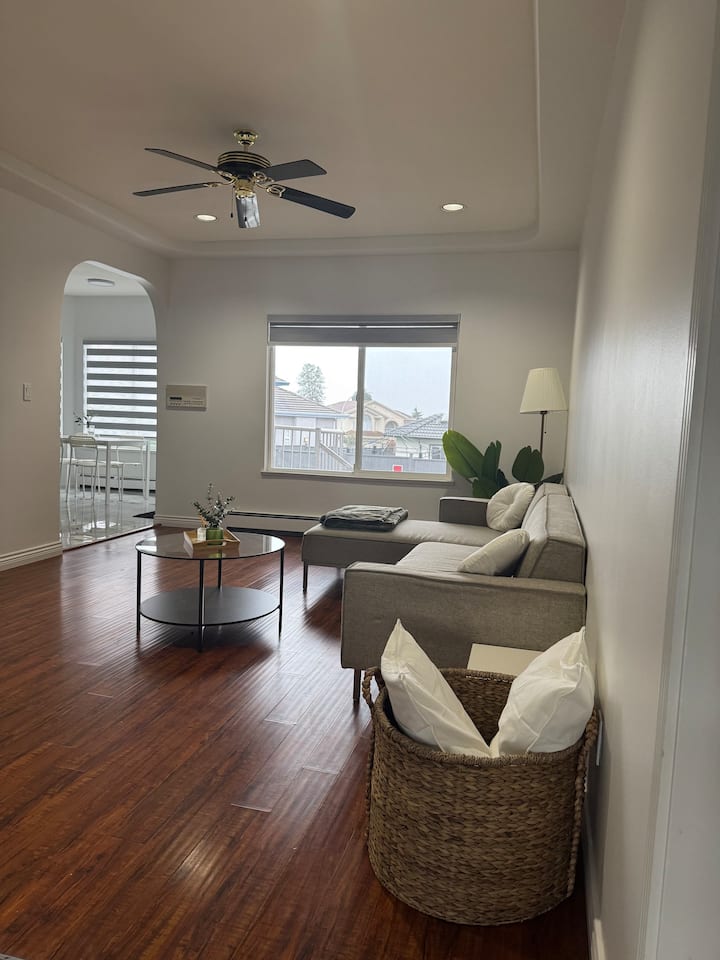 Spacious Getaway In Surrey - Surrey, BC