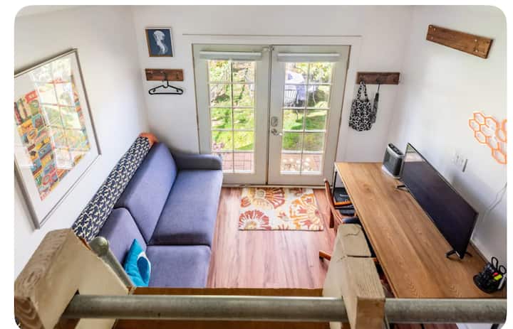 Modern Studio Amazing N Portland Location - Portland, OR