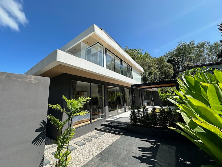 V-villa 3 Bedrooms 2 Floors 225m2 Nai Thon Beach - Thailand