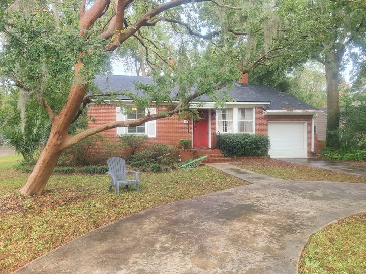 Miramar Cottage: Purrfect For Kids & Pets - Jacksonville