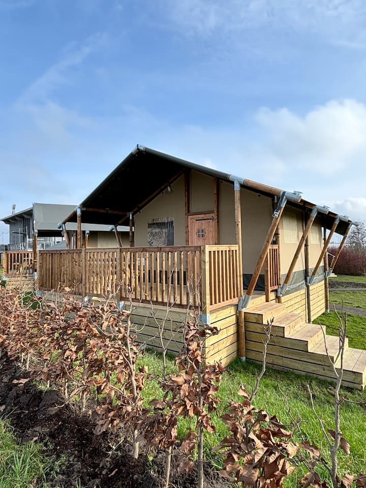 Safari Lodge A/h Water Incl. Toilet/douche/keuken - Aalsmeer