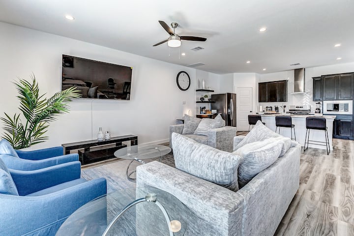 Home Away From Home| Nrg| Airport | Medical Center - Houston