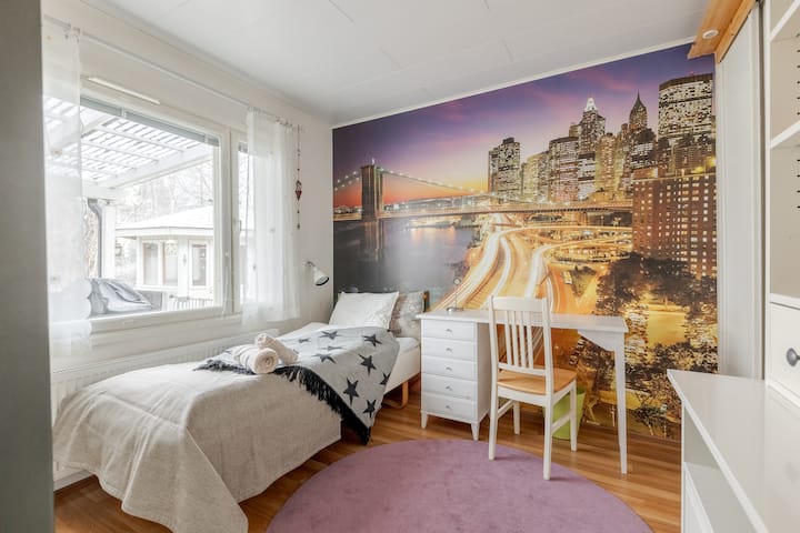 Reindeer Herder`s City Home - Rovaniemi