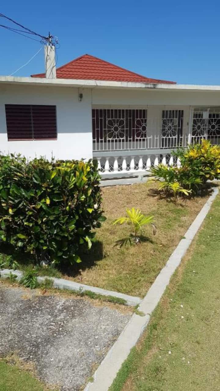 Jhadore Vista - Montego Bay