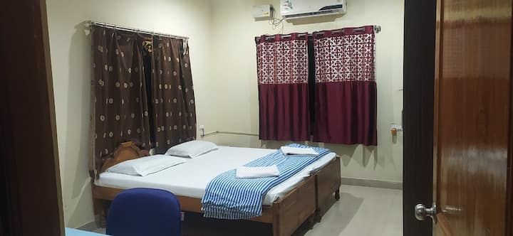 Wekare Deluxe Near Airport Station Temple - Bhubaneswar