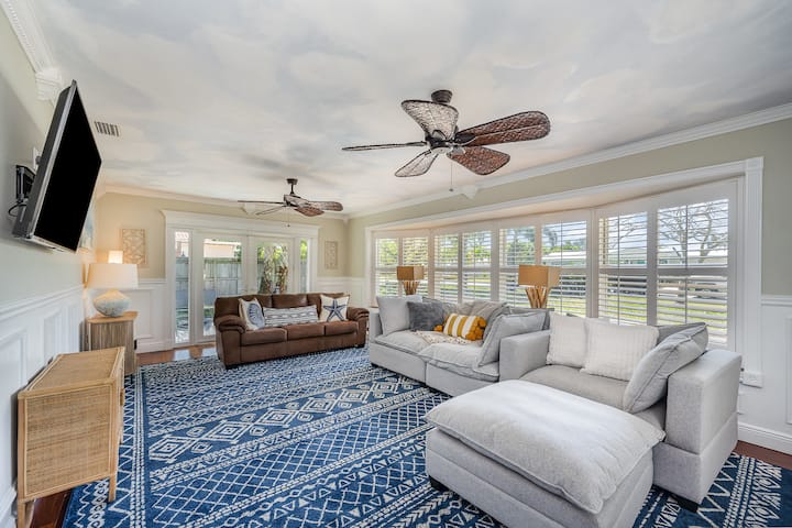 Casadelcielo-htd Pool, Rocket Views, Walk 2 Beach! - Melbourne Beach, FL