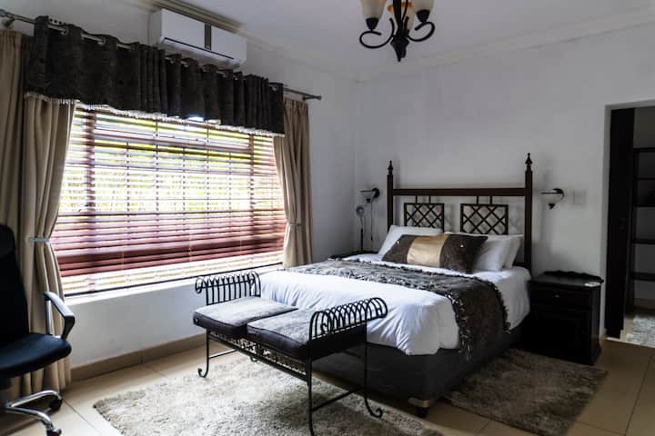 Steffis Sun Lodge Room 3 - Tzaneen