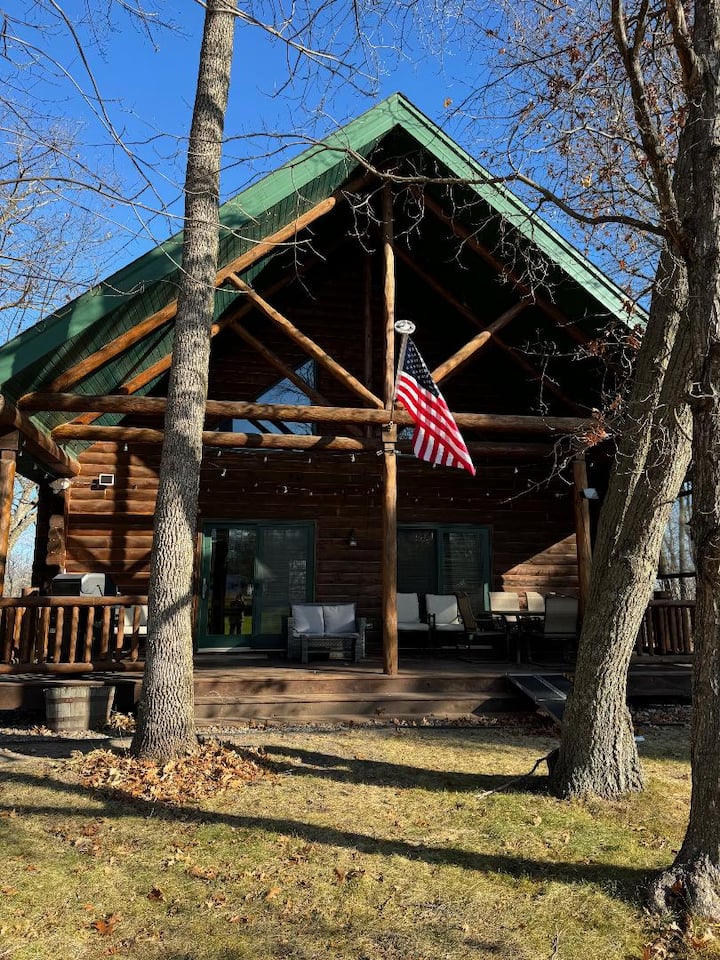 Pet-friendly Garrison Retreat - Black lake, Aitkin