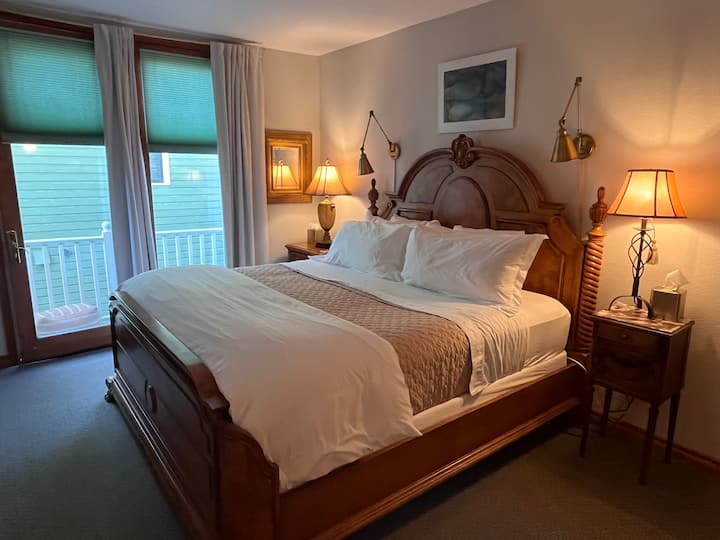 Wildwood Canyon Inn-alpen Rose Room - Telluride, CO