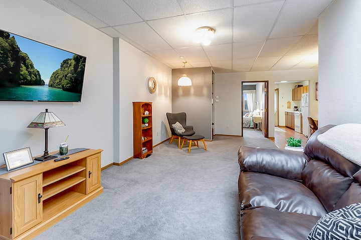 The Downtowner - Hidden Falls, Nerstrand