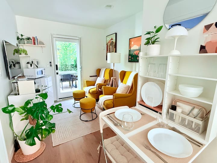 Cozy Ballard Hideaway - Seattle, WA