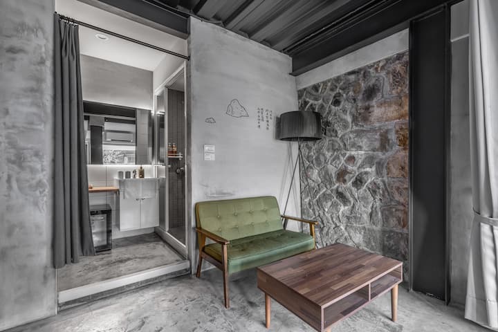 九份山經智能入住旅宿丨近九份老街｜山城美景｜側面海景豪華雙人房 - Keelung City