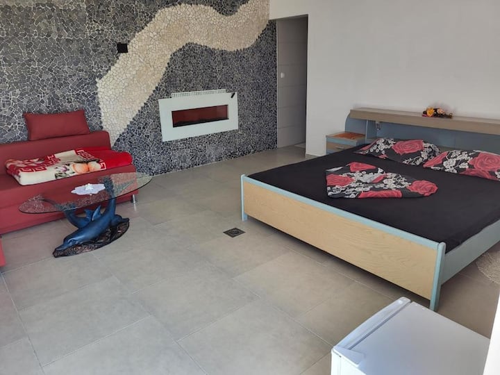 Room 10 | One Bedroom For 2 | Vineyard & View - Ptuj