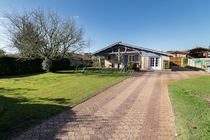 Jolie Maison Landaise
Entre Lacs Et Océan - Biscarrosse