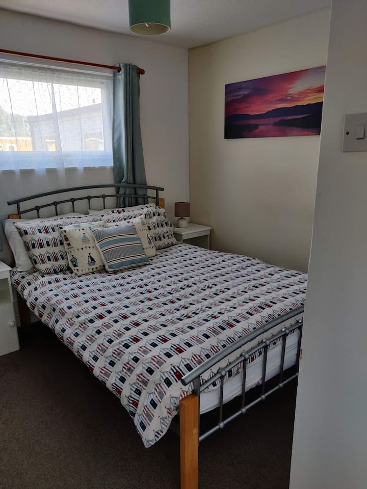 Comfortable Well Equipped 2 Bed Chalet. - Winterton-on-Sea