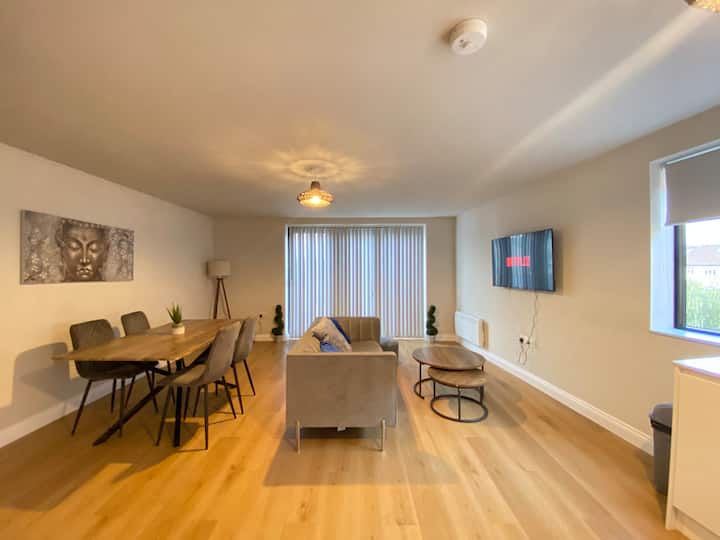 Balcony Sky- View London Apartment - 크로이던