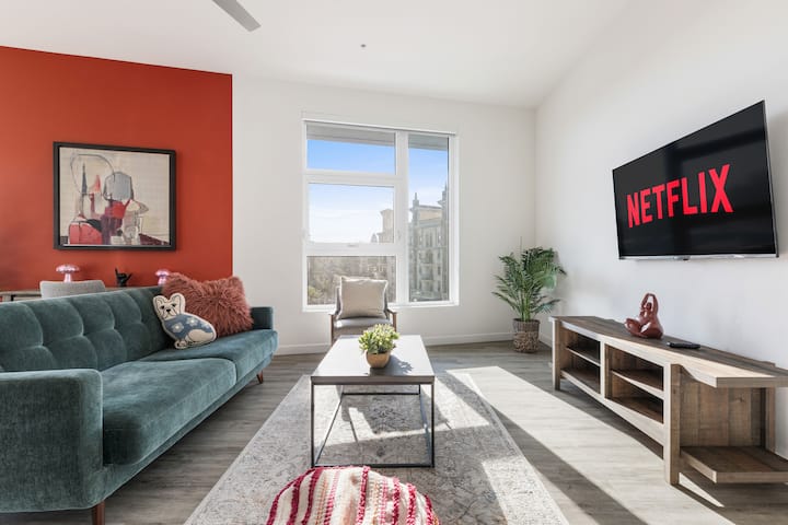 The Haven Lofts | Light-filled Home W/dtla Views - Chinatown - Los Angeles