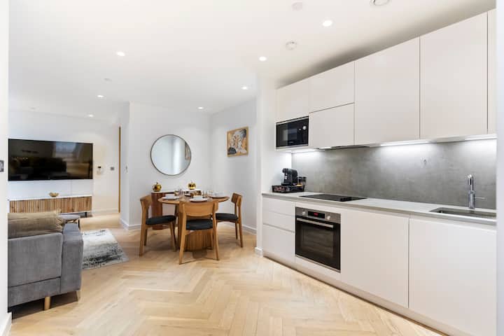 Contractor Stays-wembley Stadium - Londres