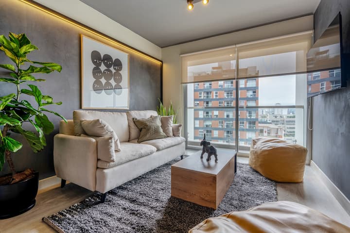 Geko| Efrica_2br Near Contemporary Art Museum - Lima
