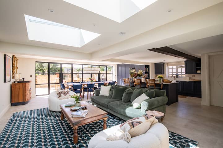 Stunning Cotswold Cottage 5min From Soho Farmhouse - Chipping Norton