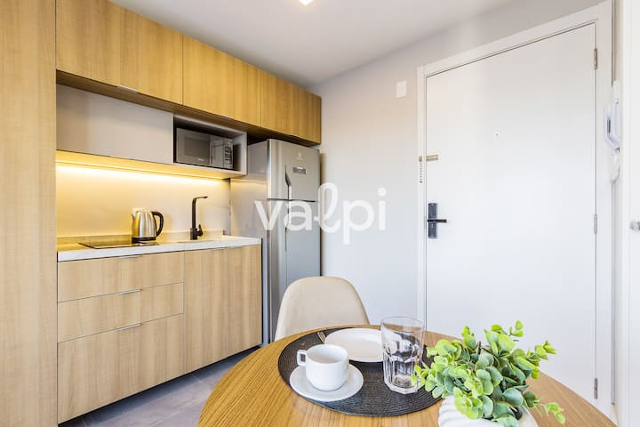 Apto Claro No 9º Andar C/ Janela Ampla - Jp0911 - Porto Alegre