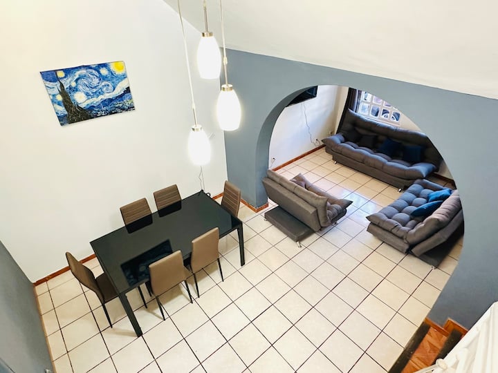 Casa Amplia |Ctro De Convenciones |Aud Gnp|estadio - Puebla