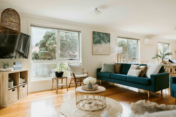 Hastings On Hawley Beach - Port Sorell